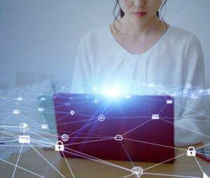 Seguridad en línea, clave para la educación a distancia - VínculoTIC